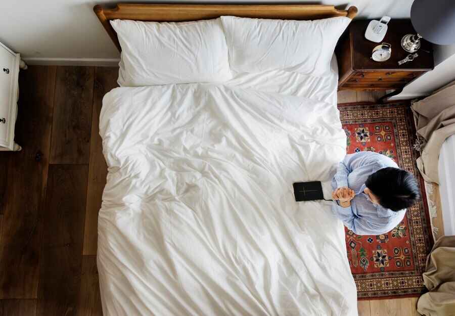 How to Keep Sheets on Bed: Guide to Stop Slipping Sheets – DTEX HOMES